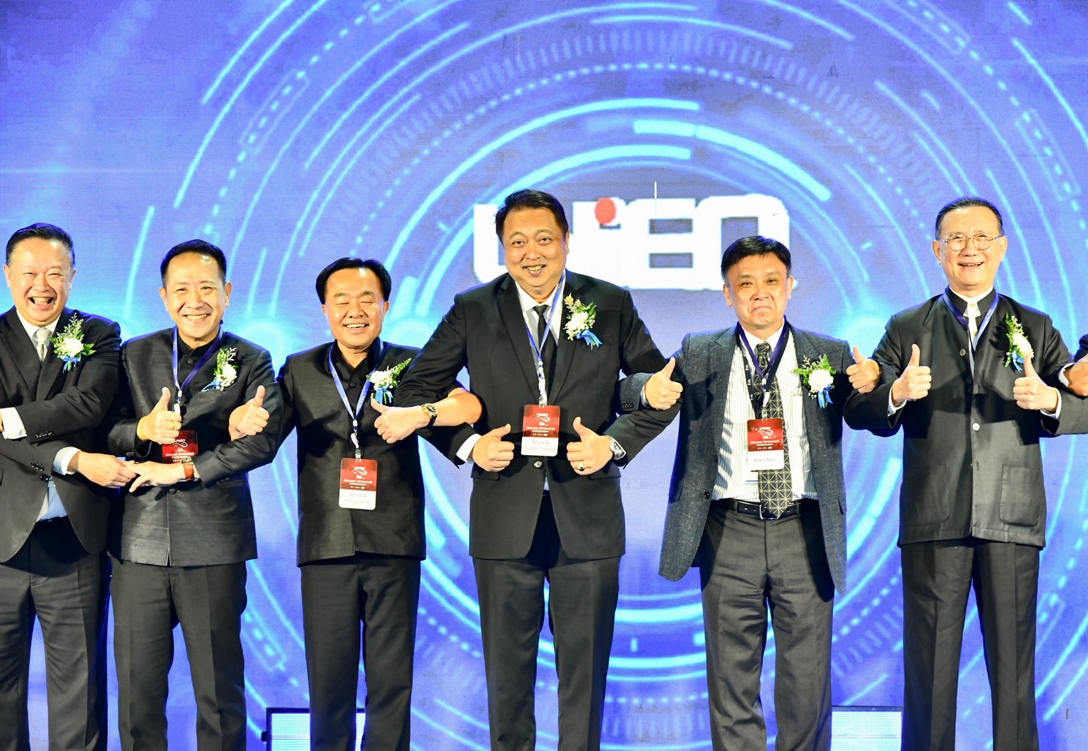 รัฐบาลส่งสัญญาณบวก! “สุชาติ ชมกลิ่น” เปิดโรงงาน Unicq Technology ตอกย้ำการพัฒนา EEC คู่ขนาน ...